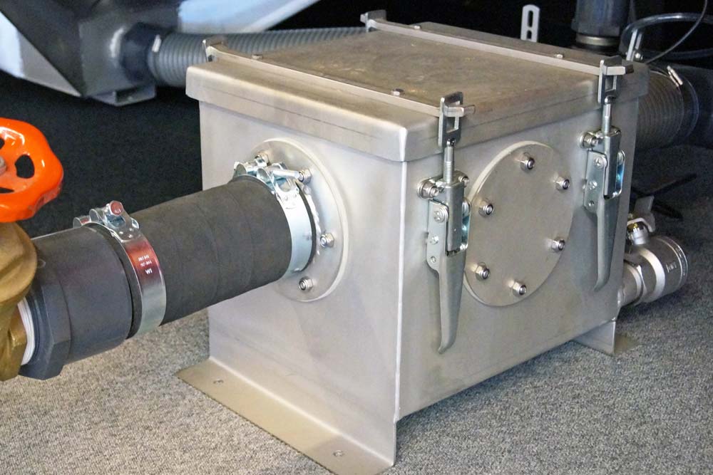 Components for liquid feeding system in pig farming