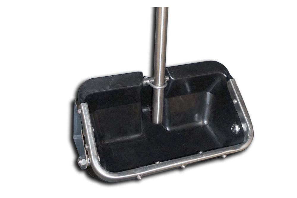 Plastic troughs for sows and weaners | Tilt troughs